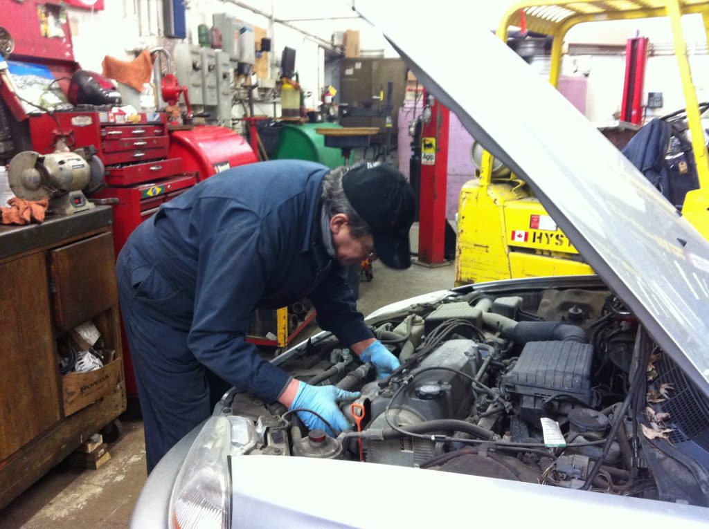 Ontario Auto Repair - AutoWrk
